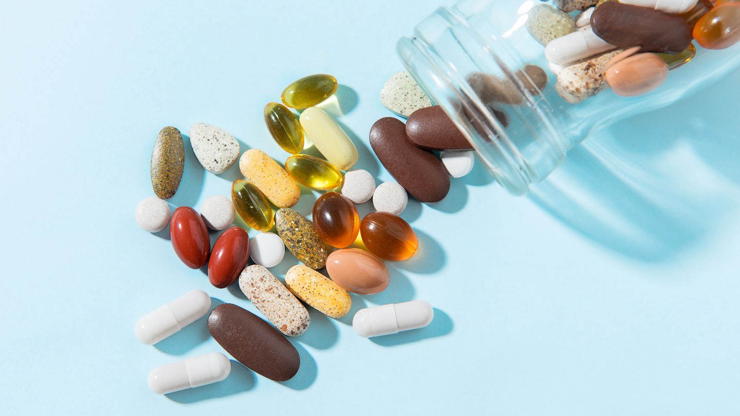 The Benefits and Risks of Using Supplements – Vital Health Primary Care